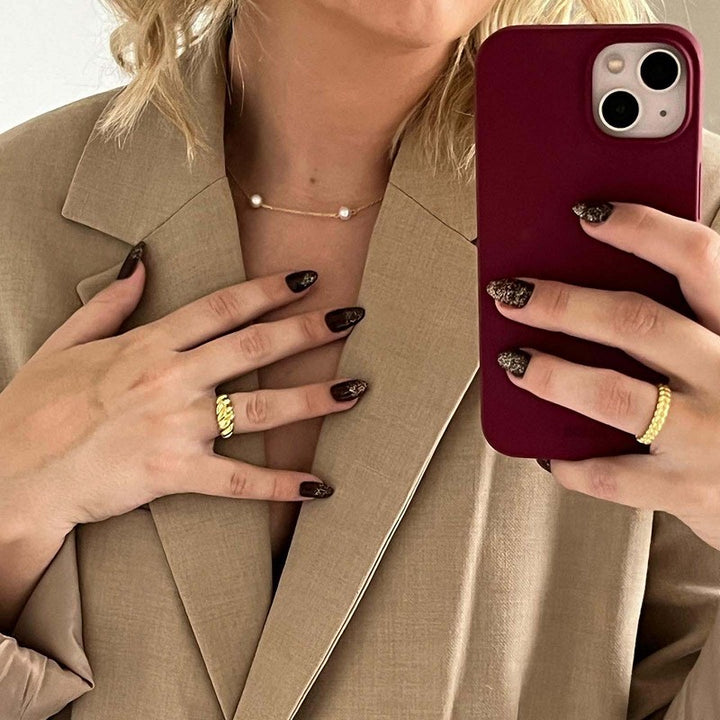 Merleperle smykker med perler i fokus